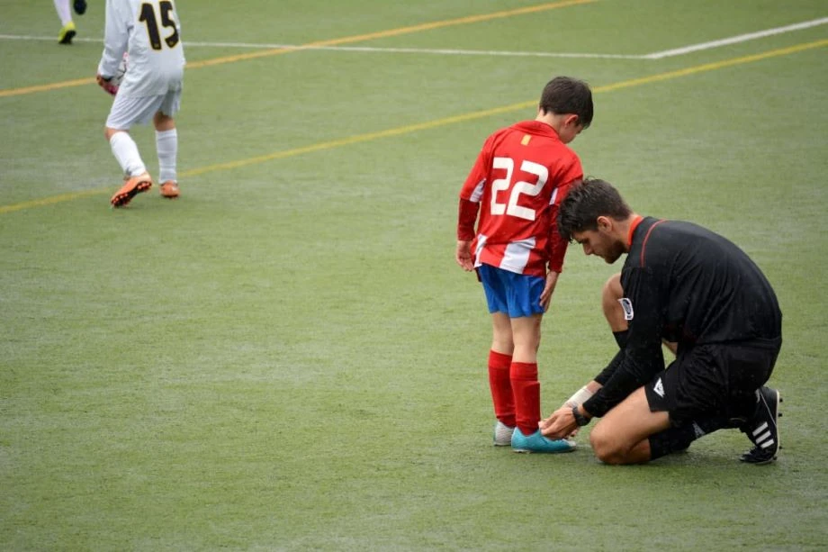5 Tips to Protect Youth Athletes from Foot Injuries | Orthopedic Blog