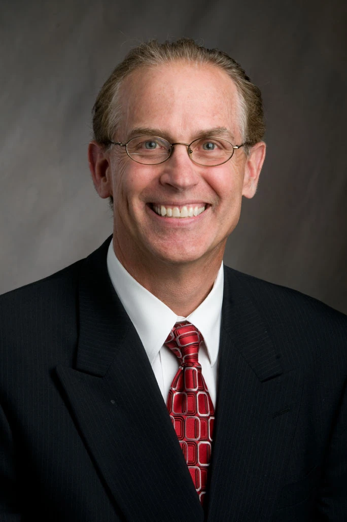 Hip and Knee Surgeon Awarded Irrigation and Debridement Research